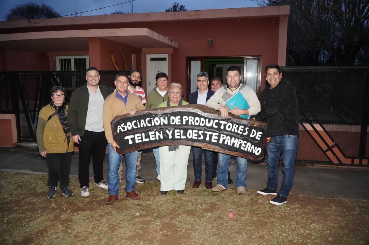 Reconocimiento a la asociación de productores del oeste – Rural al día